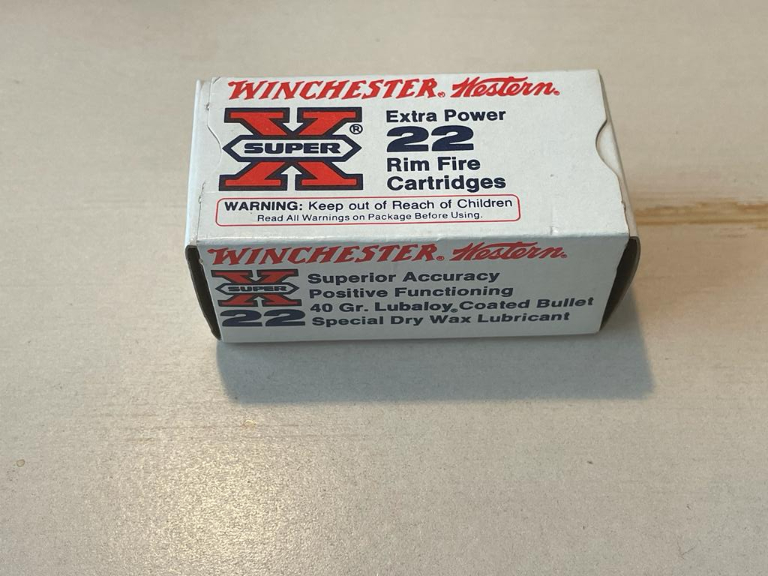 Winchester Western 22 White Ammo Box Full .22 LR 17307662 - GunAuction.com