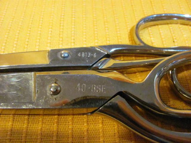 2 Case Xx Scissors 40-8se And 4813-6 For Sale at GunAuction.com - 9843571