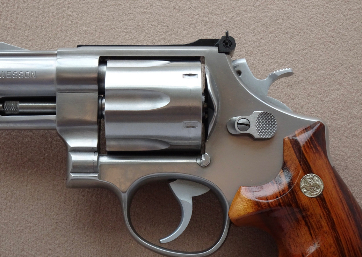 Smith & Wesson Smith And Wesson Model 657 .41 Magnum With 3" Barrel .41 ...