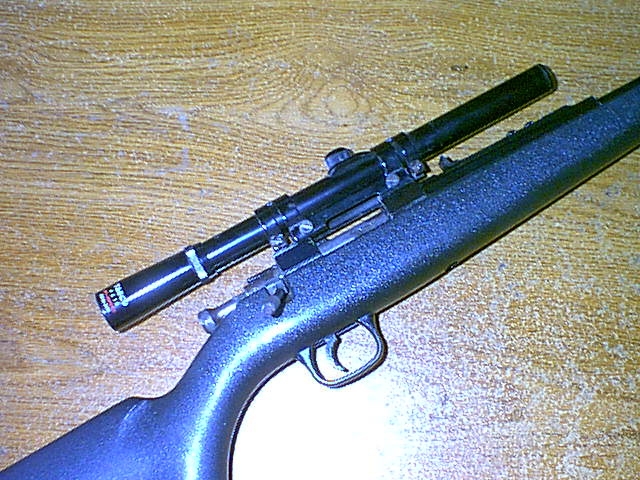 Daisy 22 Cal Lr Model 8 Bolt Action Single Shot For Sale at GunAuction ...