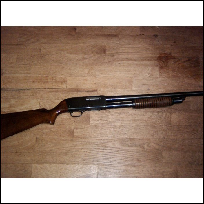 Stevens, J. Arms Co. Steven`S Model 820b Pump Shotgun 12 Ga. For Sale ...