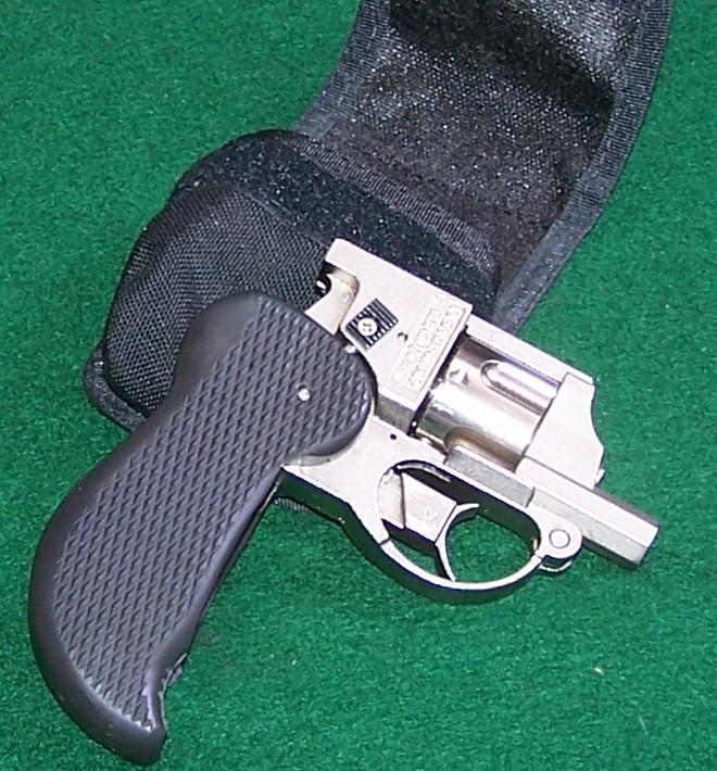 R. J. Braverman Corp. Upside Down Pocket Revolver chambered for .32acp ...