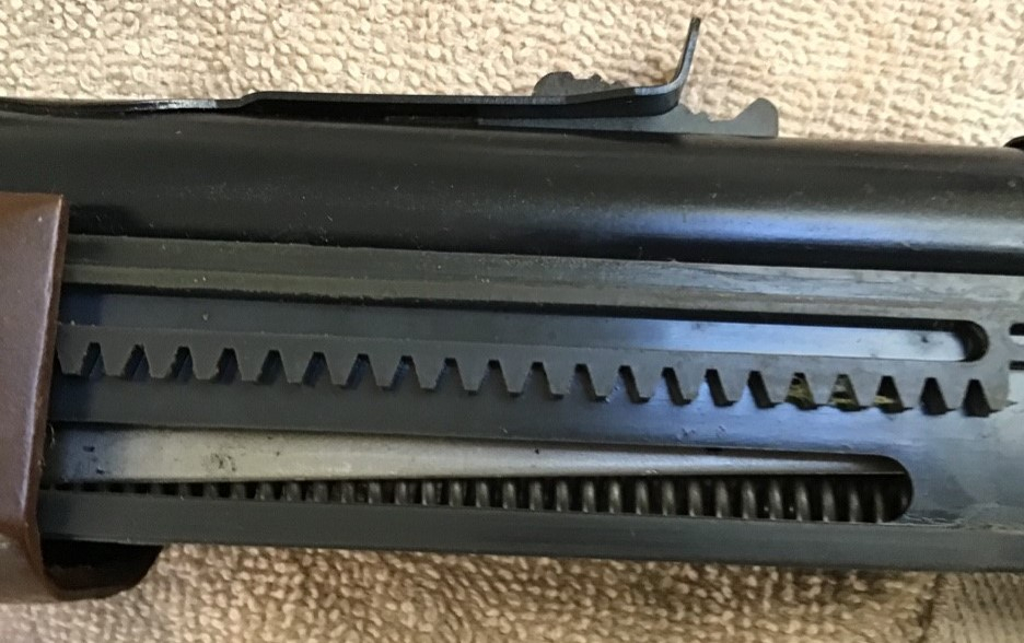 DAISY MODEL 26 PUMP SPLITTIN IMAGE BB Gun.... 17120916 - GunAuction.com