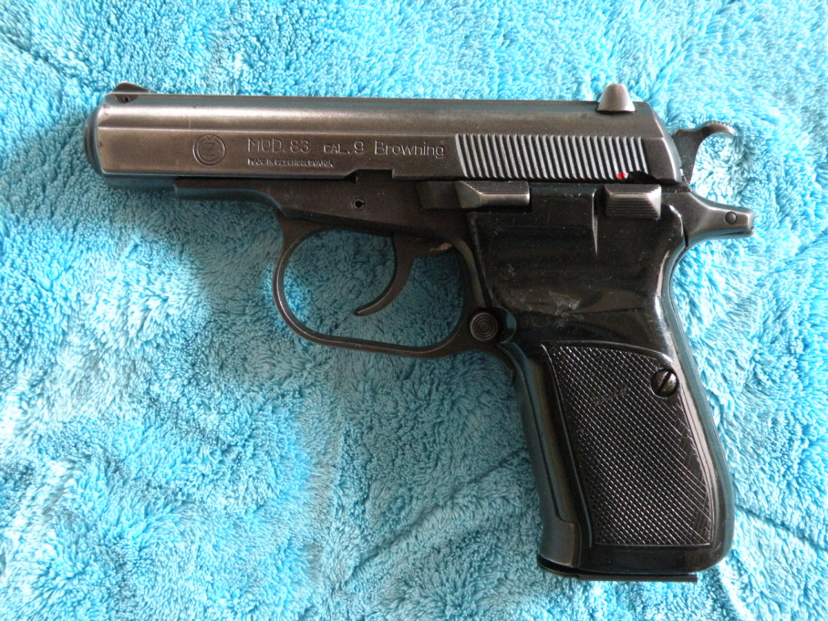 CZ - USA CZ-83 9mm Browning (380 AUTO) 12 Round DA/SA Blowback Operated ...