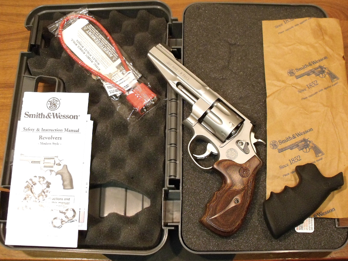 Smith & Wesson S&W 627-5 5-In Barrel Performance Center 8-Shot N-Frame ...