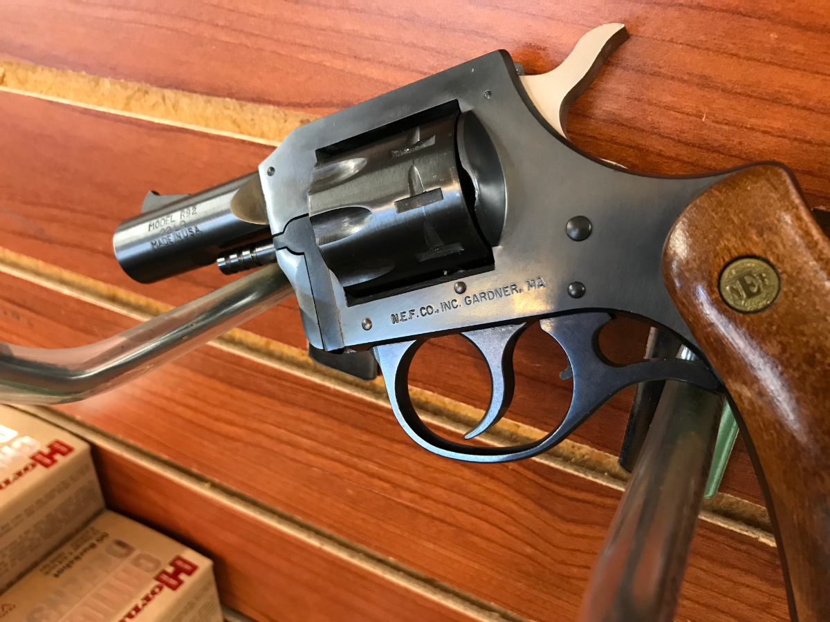 NEF R92 9 SHOT N.E.F. REVOLVER #NB014699 METAL NEAR PERFECT SCUFF ON ...