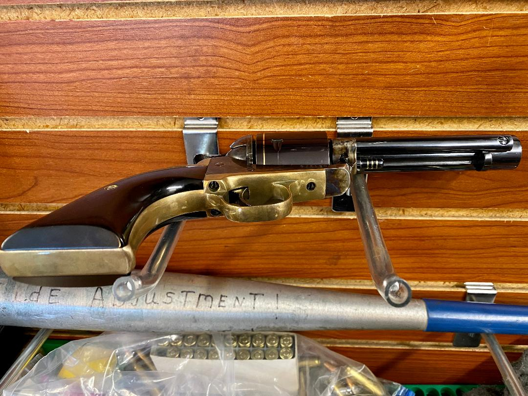 Ruger Custom Super Blackhawk 4-7/8" "Western Hunter" (Gold Inlay ...