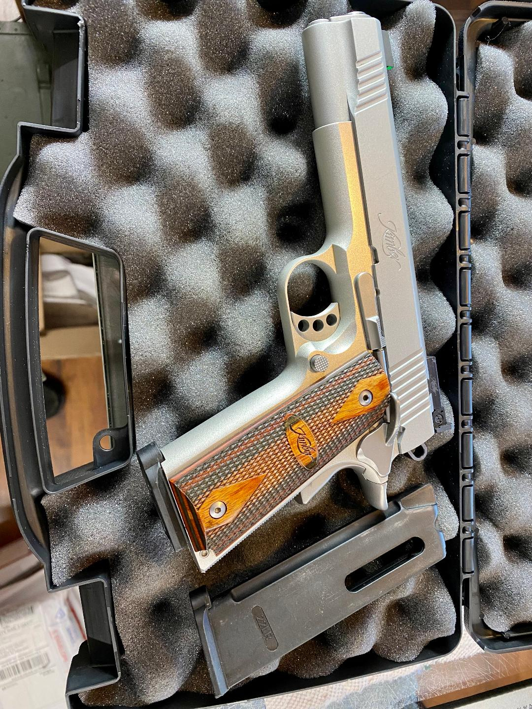 Kimber 1911 Rimfire Target .22lr With Two Magazines One Owner Like New ...