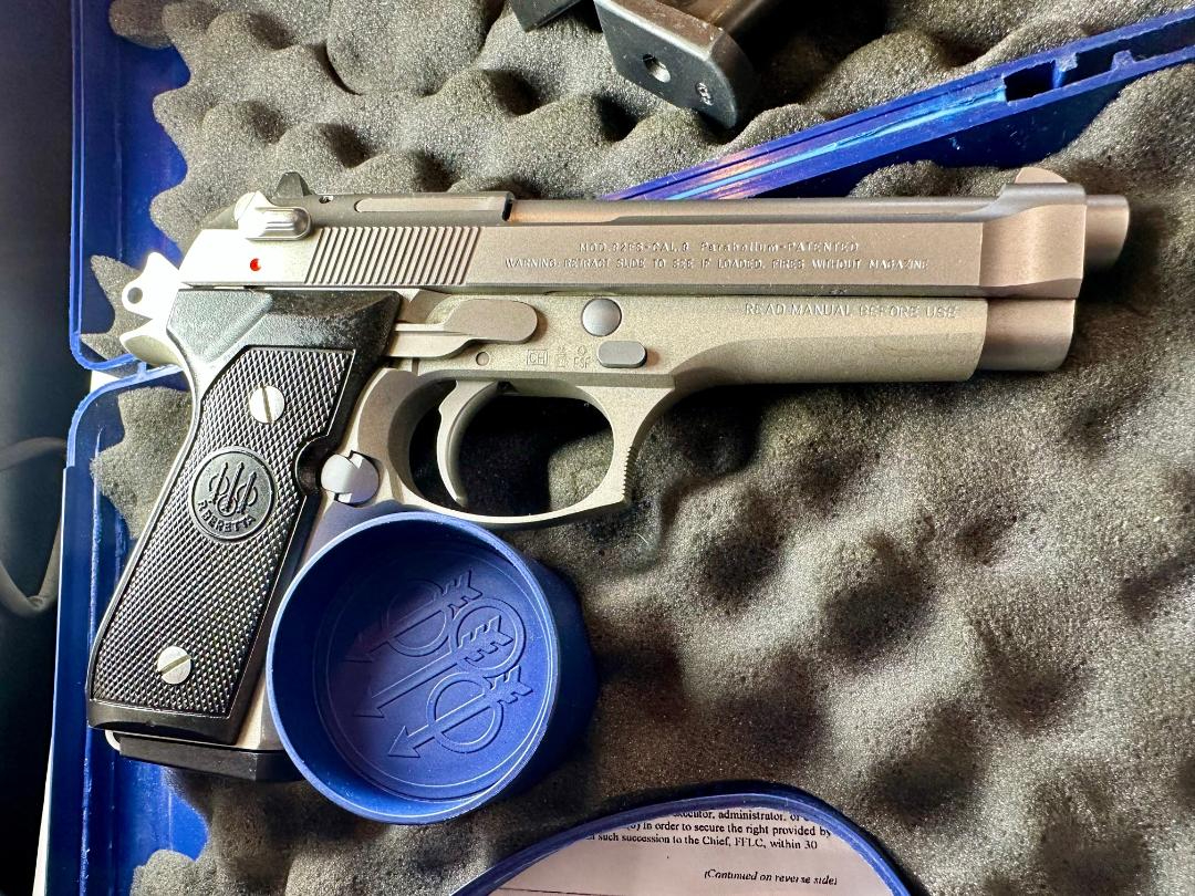 Beretta 92fs Inox Made In Italy Three Magazines And Original Box # ...