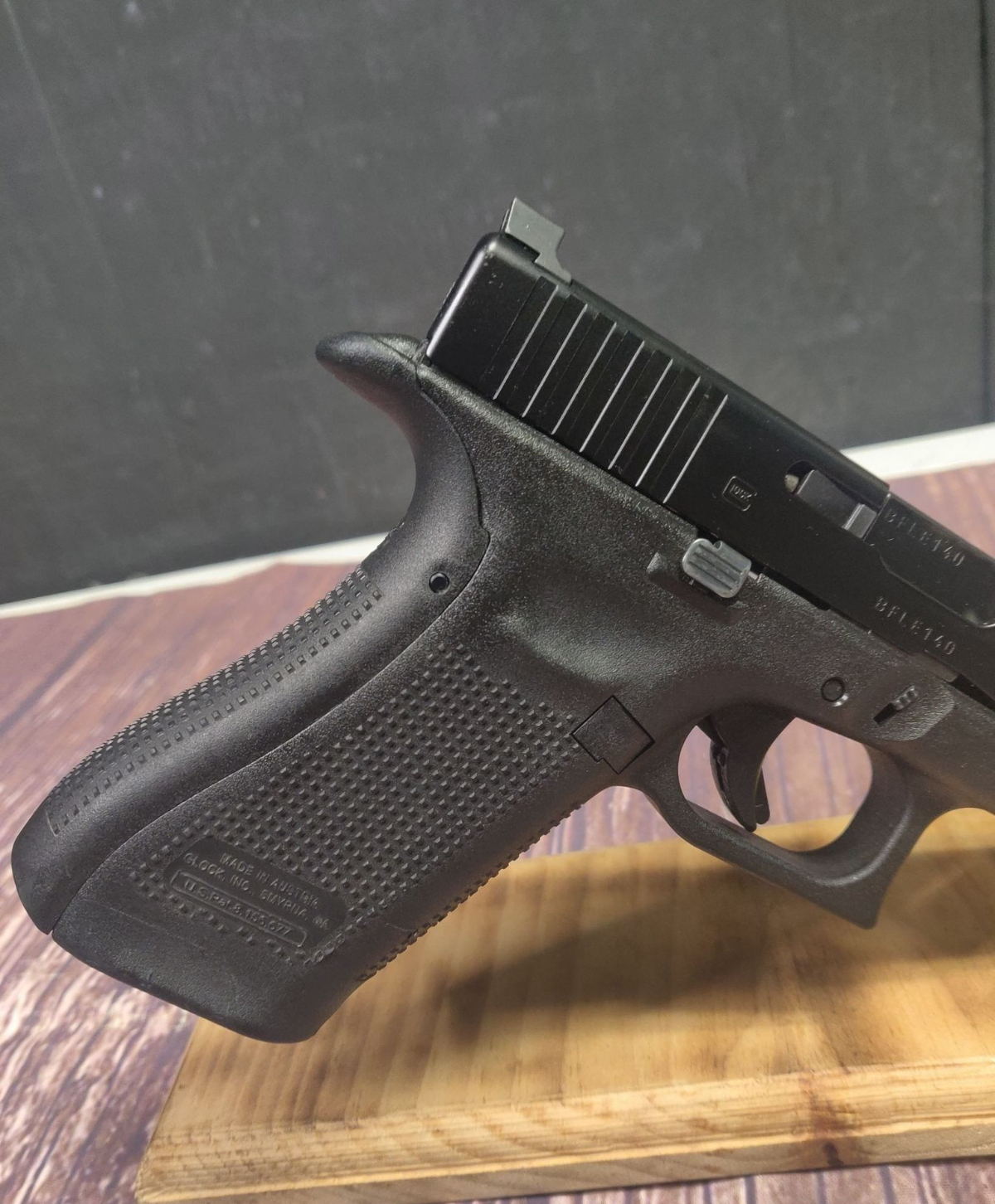 Glock 17 G17 For Sale at GunAuction.com - 17211023