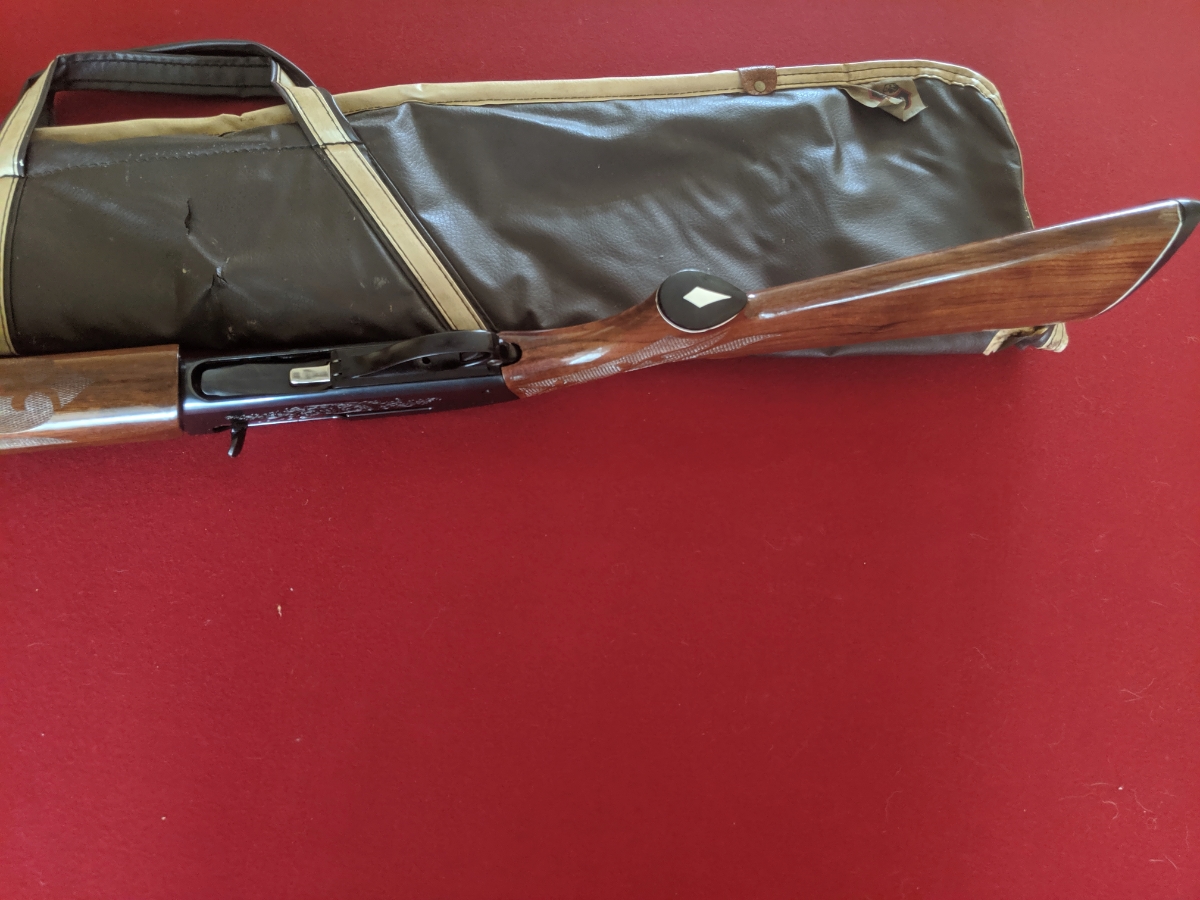 Pictures: Remington Model 1100, 28 inch vented rib barrel - beautiful ...