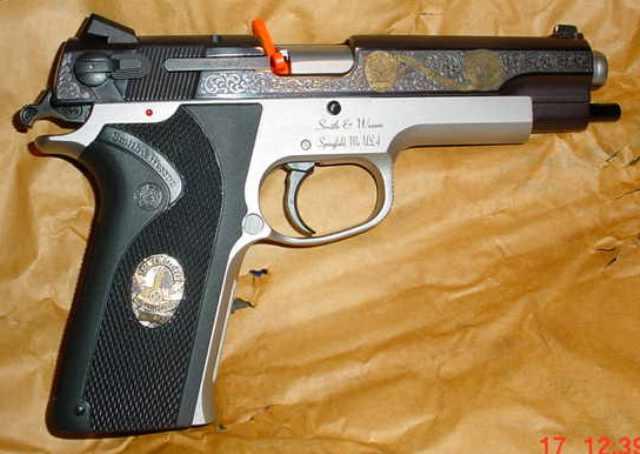 Smith & Wesson Lapd Commemorative S&W 4506 For Sale at GunAuction.com ...