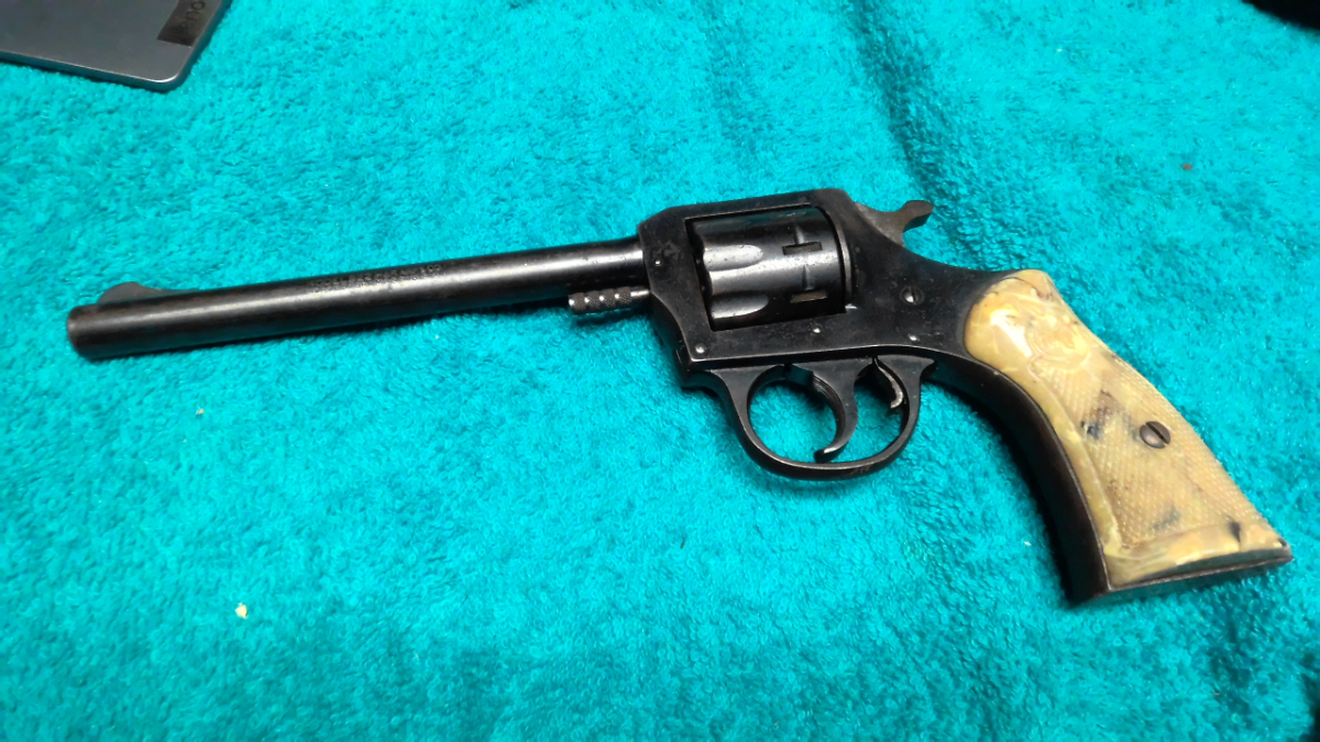 H&R Mod 922 22 Lr .22 Lr For Sale at GunAuction.com - 17320185