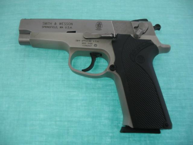 Smith & Wesson Model 910s 9mm 92-97 For Sale at GunAuction.com - 9356225