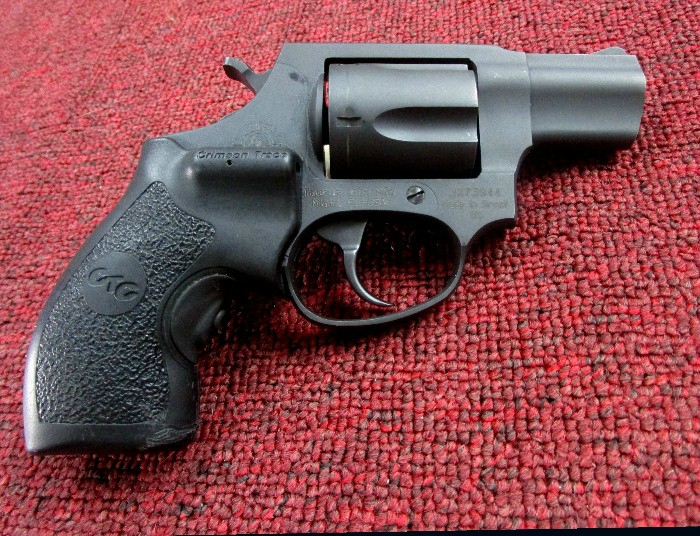 Taurus Model 85 2in 5-Shot Pre Key Lock Laser Grips And Few Extras .38 ...