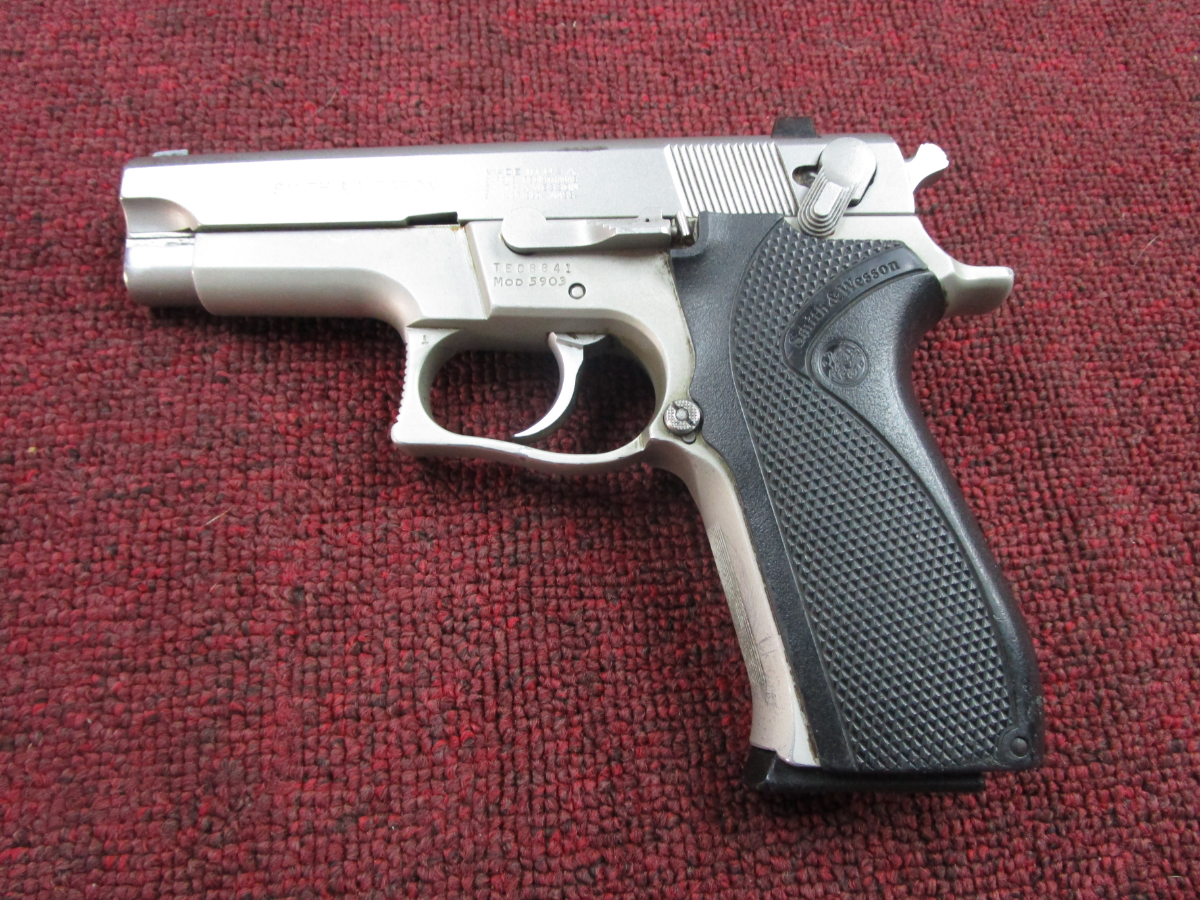 Smith & Wesson 9mm,S&W 5903,Gwinnett (Ga) Police Department 9mm Luger ...