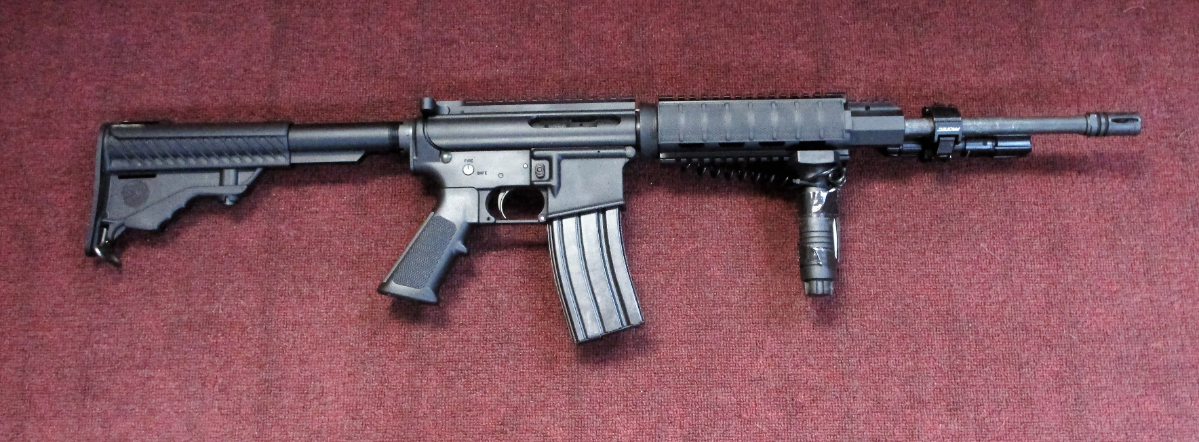 Dpms Ar-15 Carbine Slick Side-Like A Sp-1 Front Grip Light With Laser 5 ...