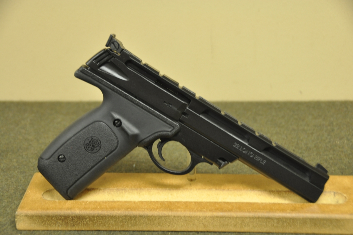 Smith & Wesson 22a 22lr W/ 5.5" Barrel, 2-Magazines, Manual, Lock And ...