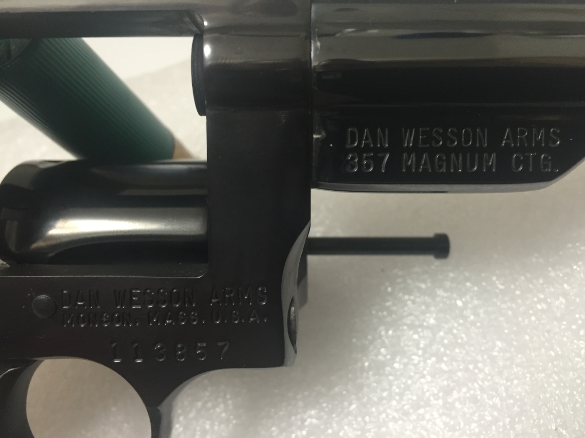Beautiful Dan Wesson Model 15-2 .357 Mag, 6" Vented Barrel, Adjustable ...