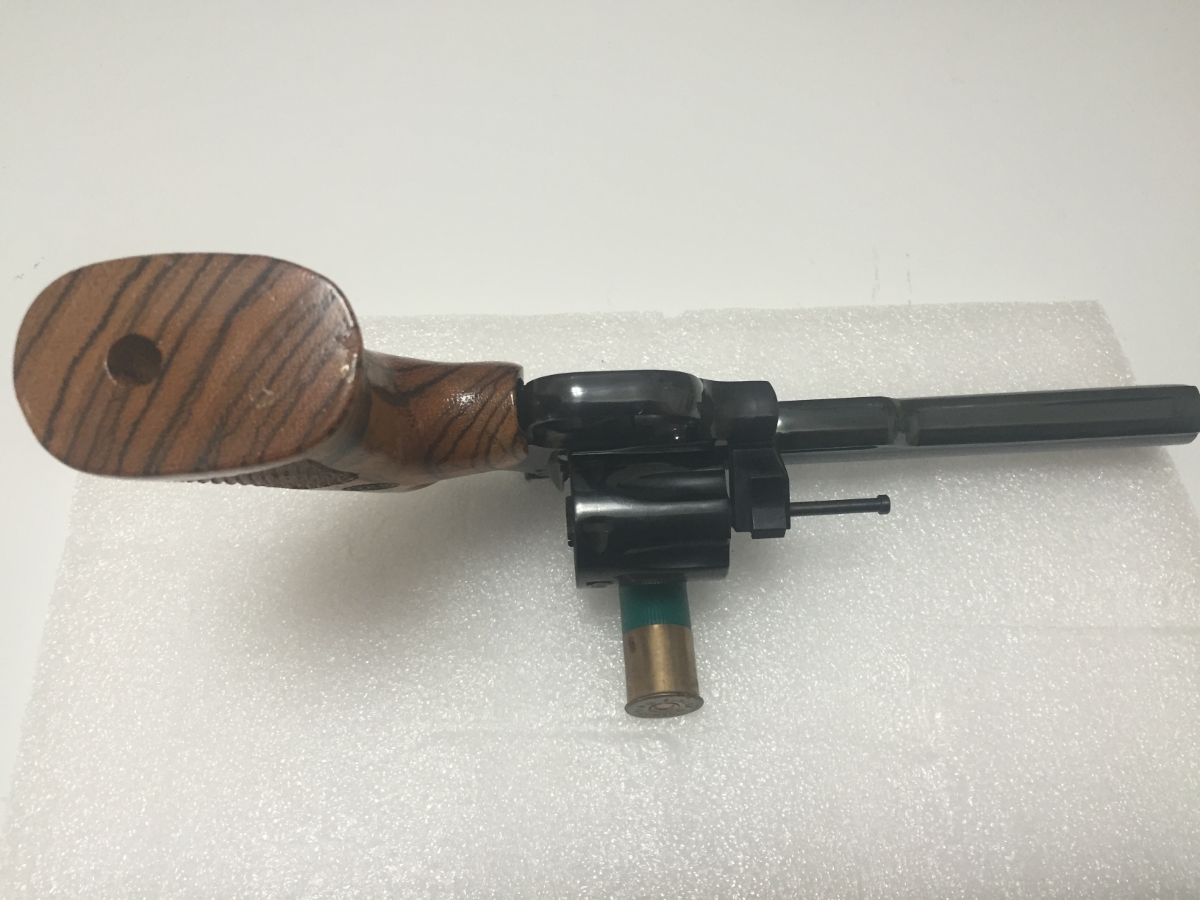 Beautiful Dan Wesson Model 15-2 .357 Mag, 6" Vented Barrel, Adjustable ...
