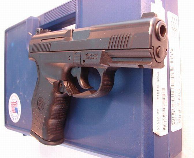 Smith & Wesson Walther / S&W 9mm 17 Shot Sw99 Night Sights Hg1387 For ...