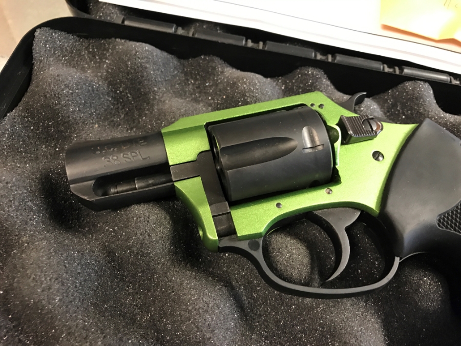 Charter Arms Shamrock 2inch 5sh Undercover Lite Nice .38 Special For ...