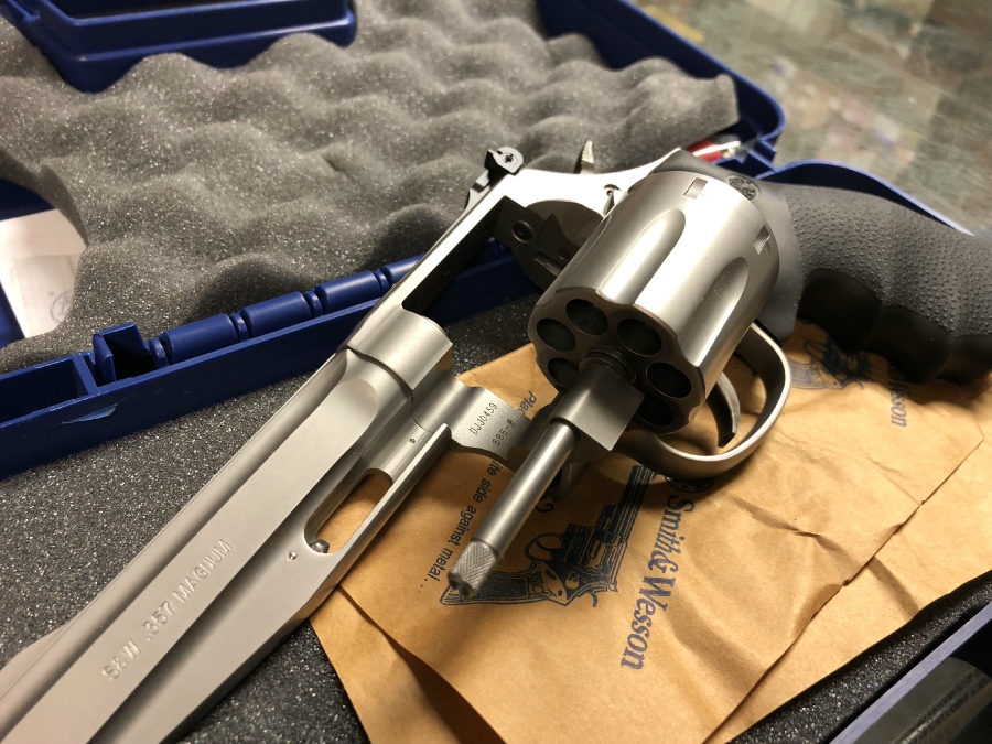 Smith & Wesson 686 Plus Pro Single/Double 5 In 7 Rnd Factory New .357 ...