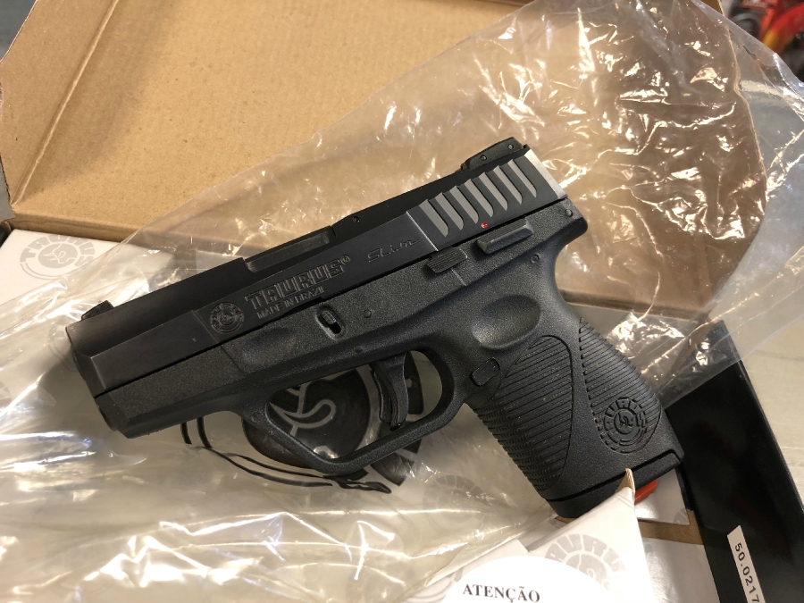 Taurus 709 Slim Sa/Da 3 Inch 6+1 Black Poly Grip Blued Slide Nice 9mm ...