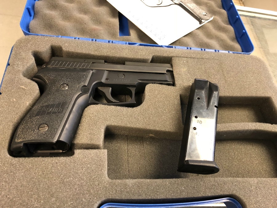 Sig Sauer E29r-Dak P229 Dak 13+1 9mm 3.9 Inch Semi-Auto Nice 9mm Luger ...