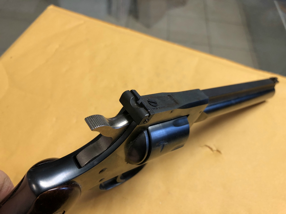 Seller's Description: