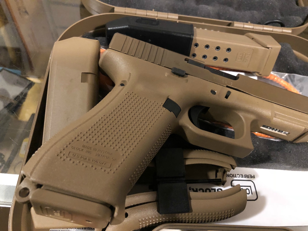 Glock 19x Crossover 9mm Luger 3 Mags Night Sights Coyote Backstrap Grip ...