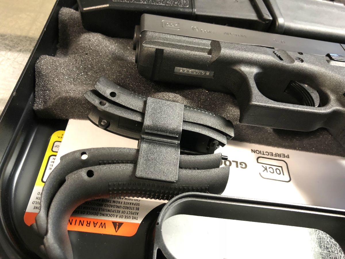 Glock G19 Gen 4 Double 9mm Luger 4.01 Inch 15+1 Black Interchangeable ...