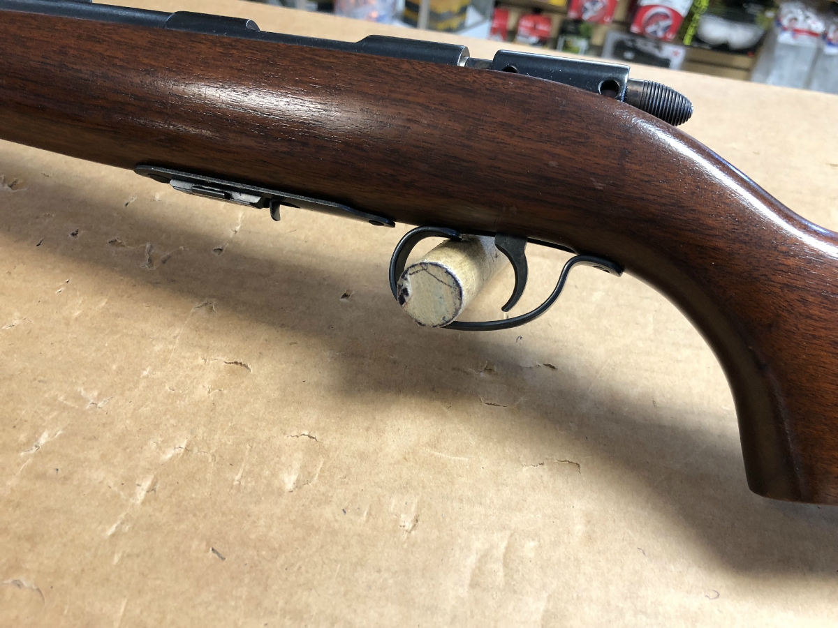 Remington Model 511 Scoremaster Bolt Action Rifle Detachable Mag 24 ...