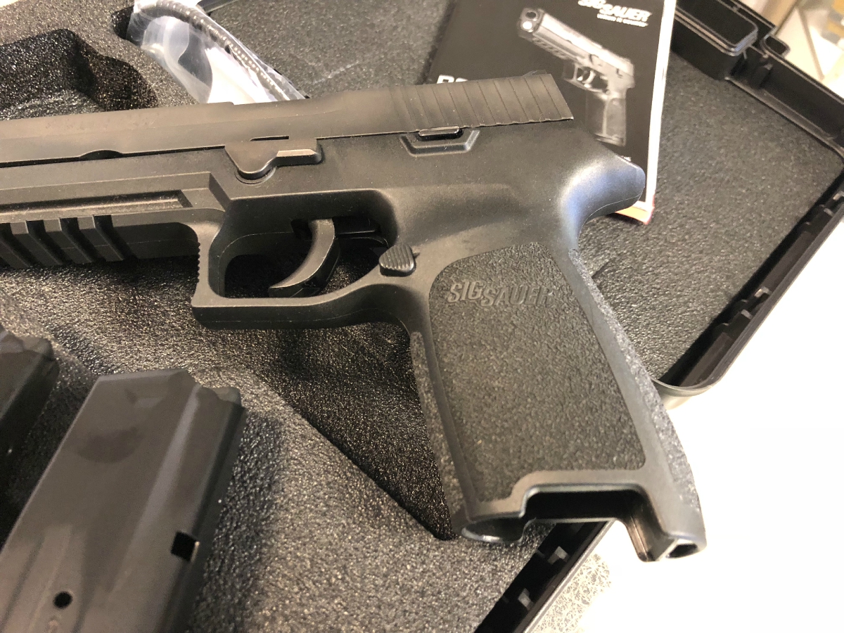 Sig Sauer P250 Full Size Semi Automatic Pistol 4.7 Inch Barrel 10 ...