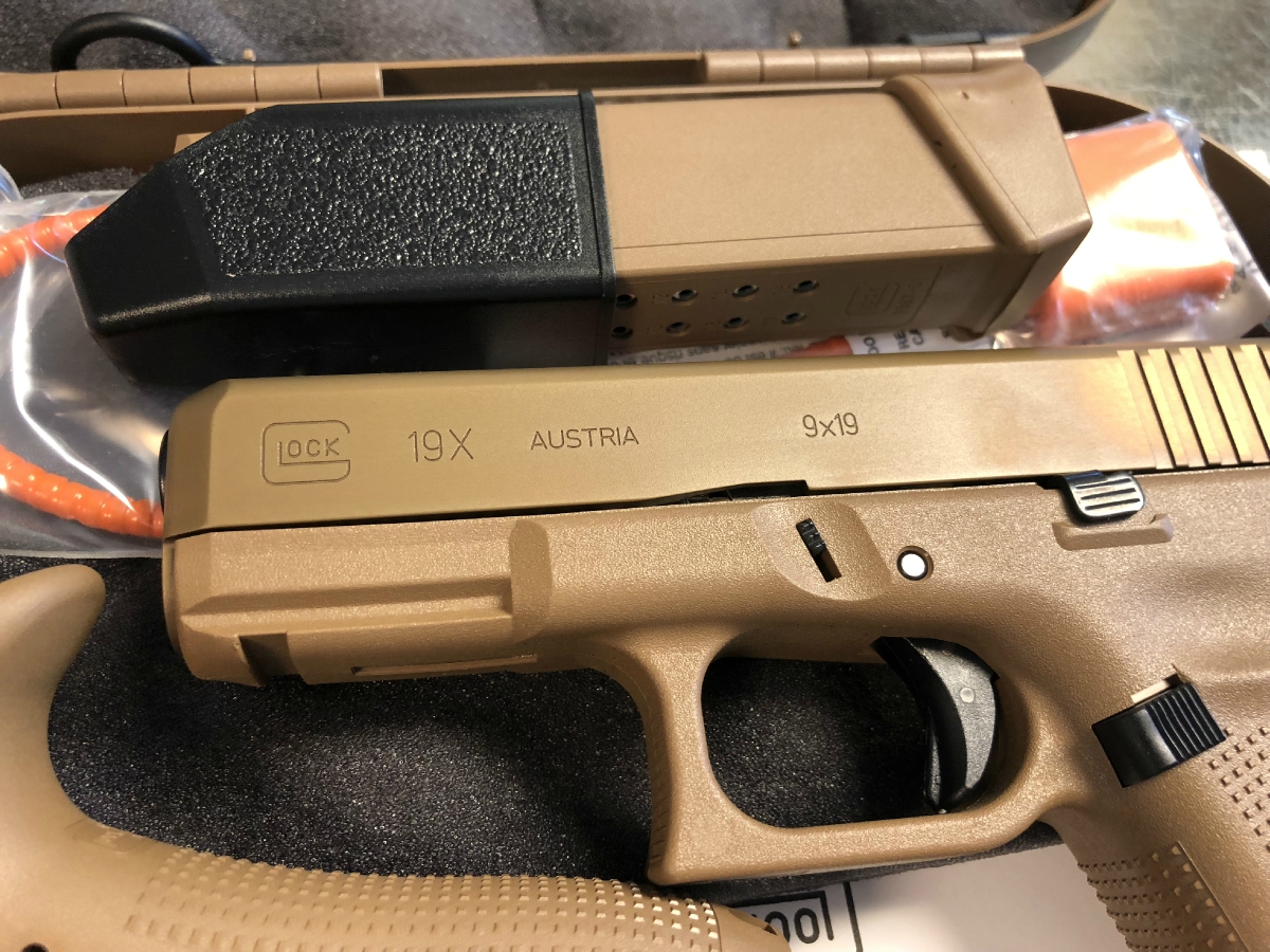 Glock 19x Crossover 17+1 Coyote Interchangeable Backstrap Grip Coyote ...