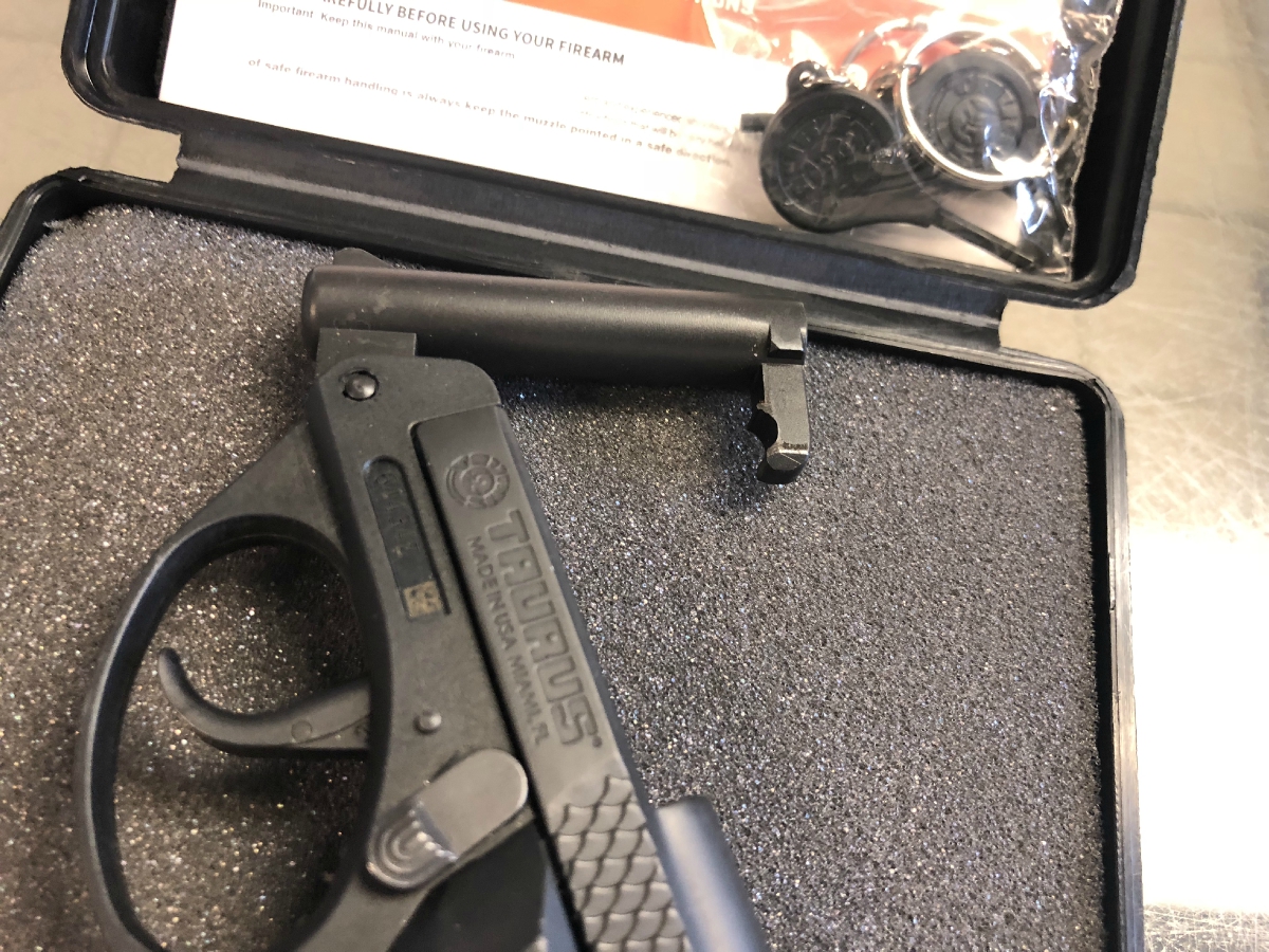 Taurus M22 Double 22 Long Rifle 2.3 Inch 8+1 Black Polymer Grip Blued ...