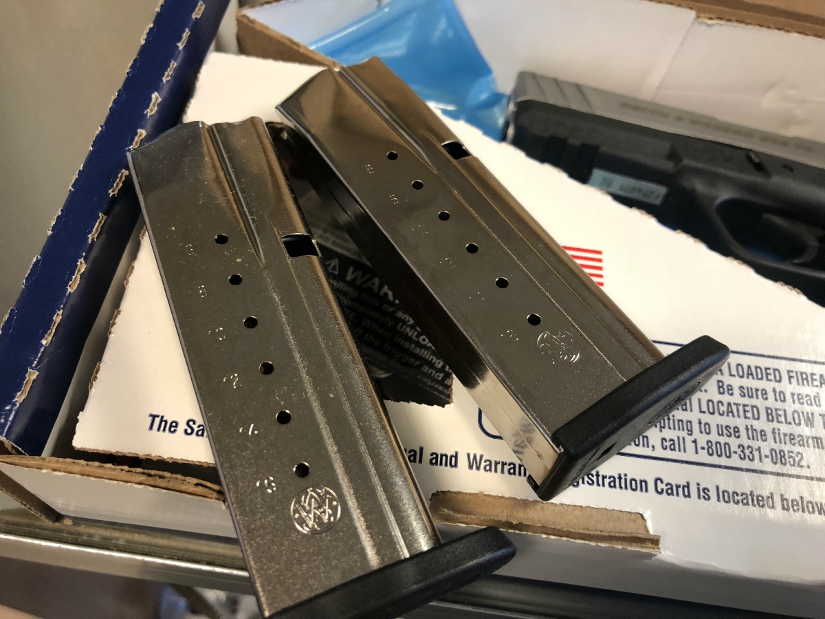 Smith & Wesson Sd Ve Double 9mm 4 Inch Two 16+1 Mags Black Polymer Grip ...