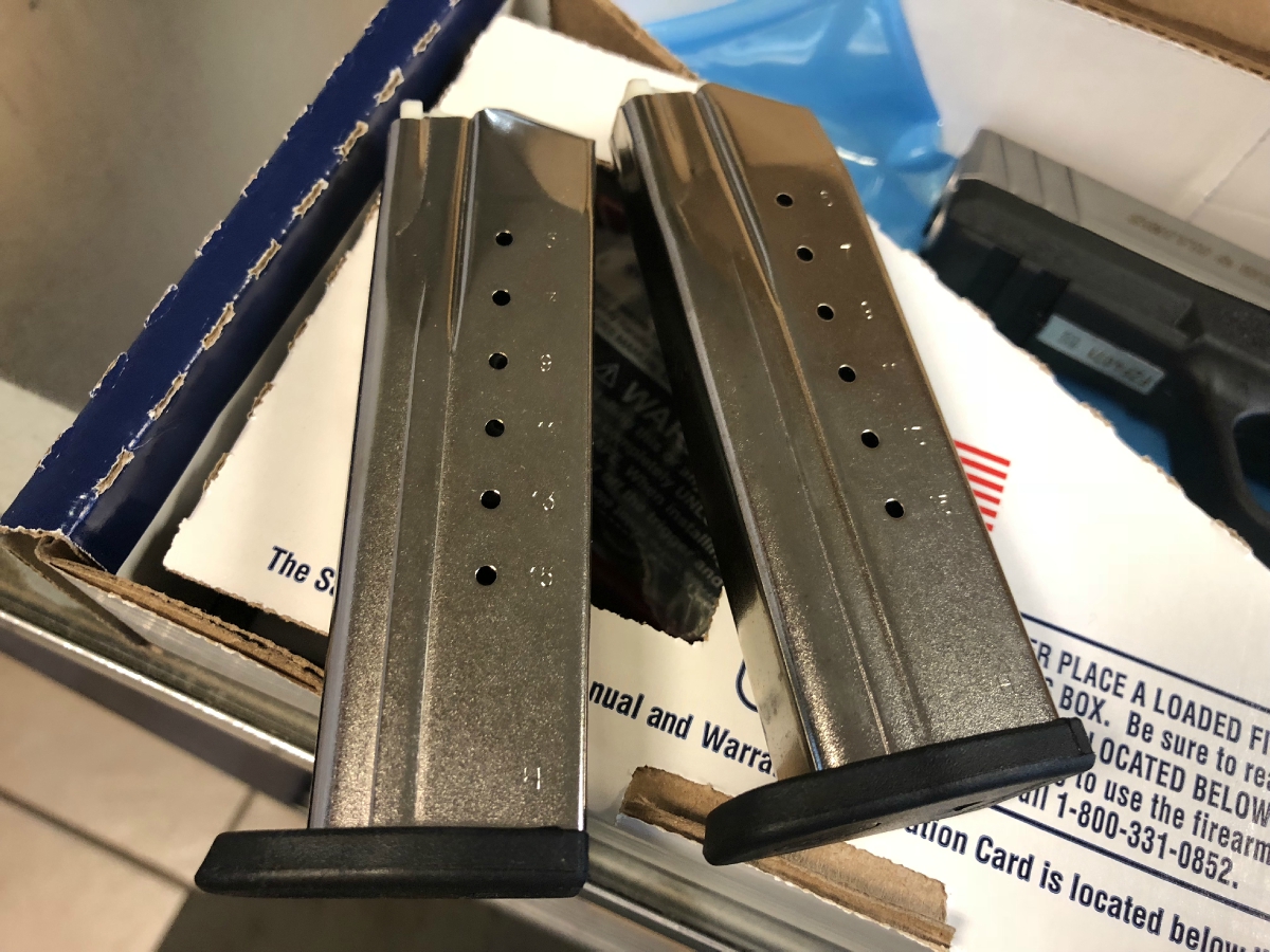 Smith & Wesson Sd Ve Double 9mm 4 Inch Two 16+1 Mags Black Polymer Grip ...