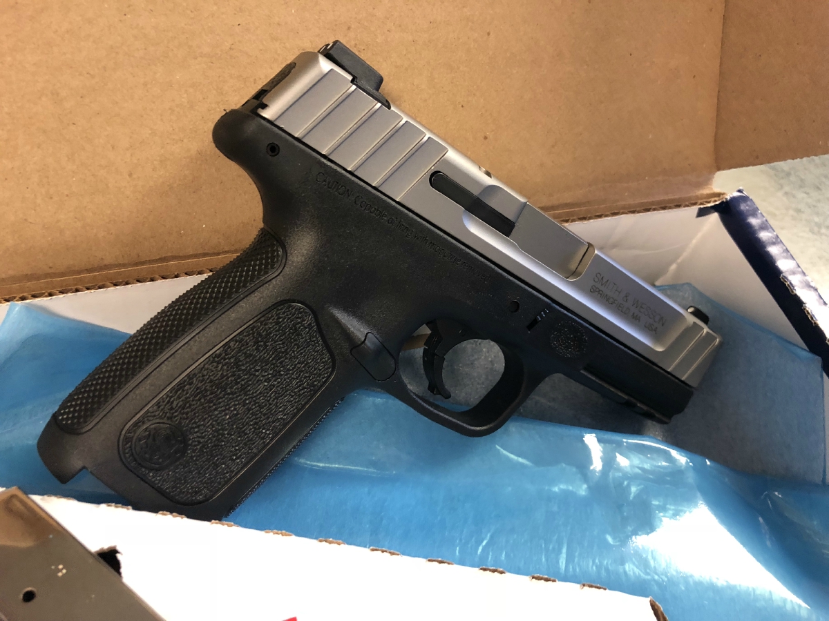 Smith & Wesson Sd Ve Double 9mm 4 Inch Two 16+1 Mags Black Polymer Grip ...