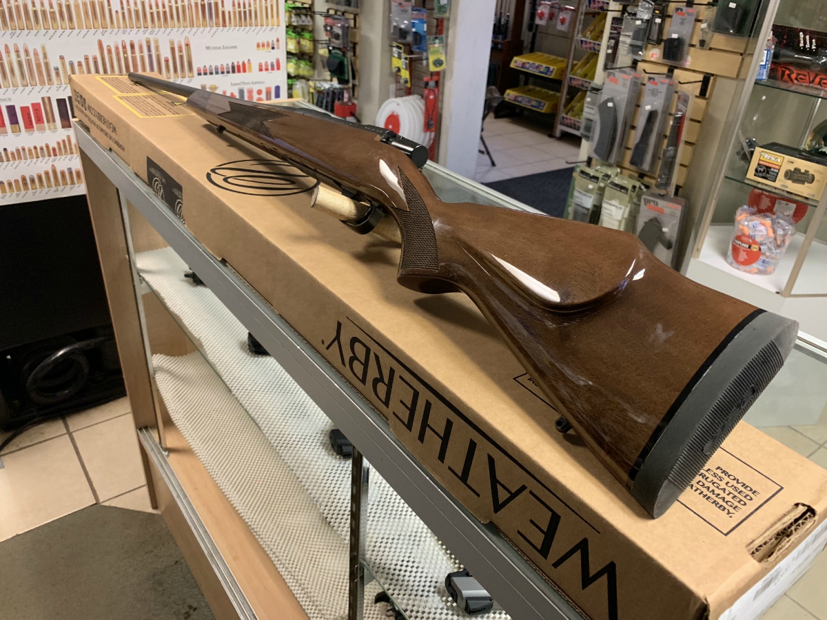 Weatherby Model Vanguard Sporter Deluxe Stock 24 Inch High Gloss ...