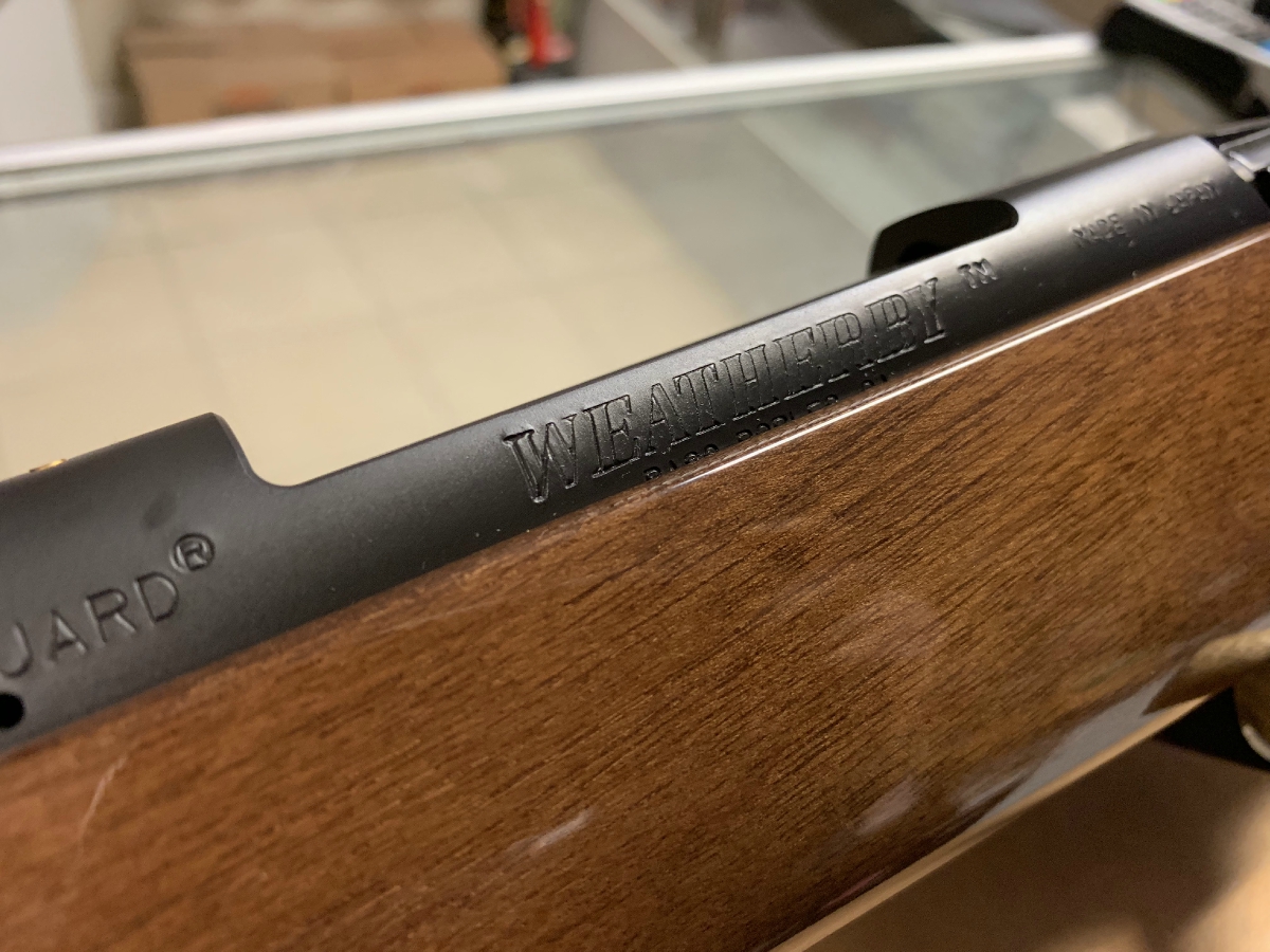 Weatherby Model Vanguard Sporter Deluxe Stock 24 Inch High Gloss ...