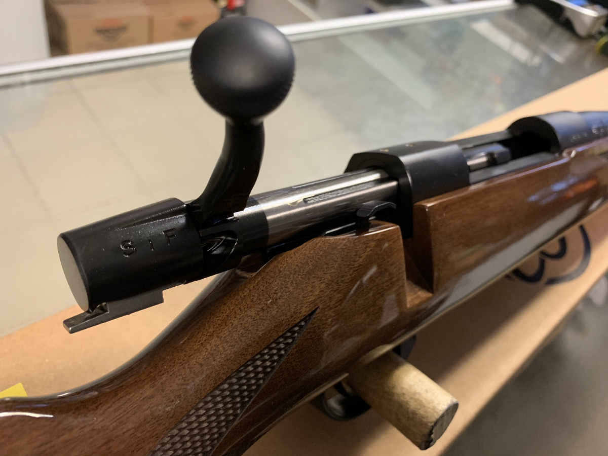 Weatherby Model Vanguard Sporter Deluxe Stock 24 Inch High Gloss ...