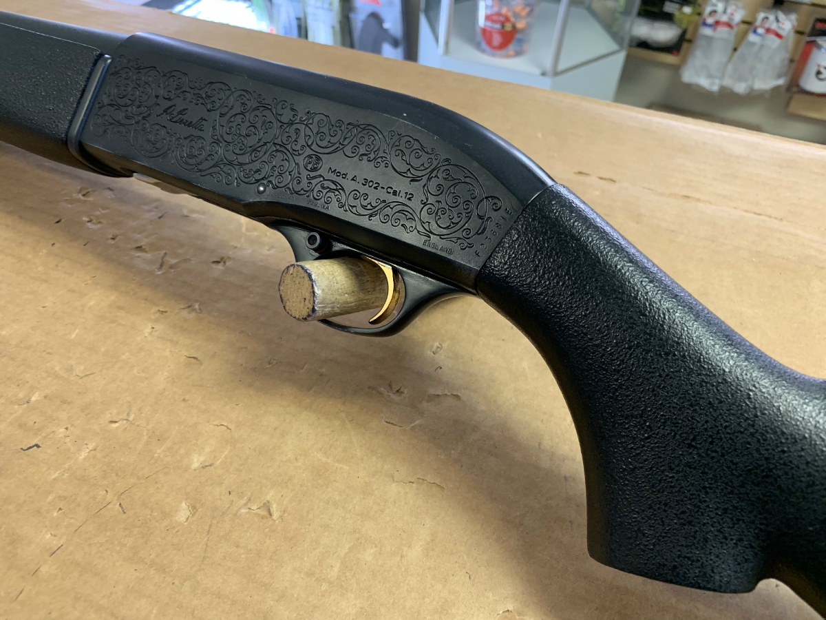 Beretta Model A 302 Semi-Auto Shotgun Synthetic Stock 21 Inch Nice 12 ...