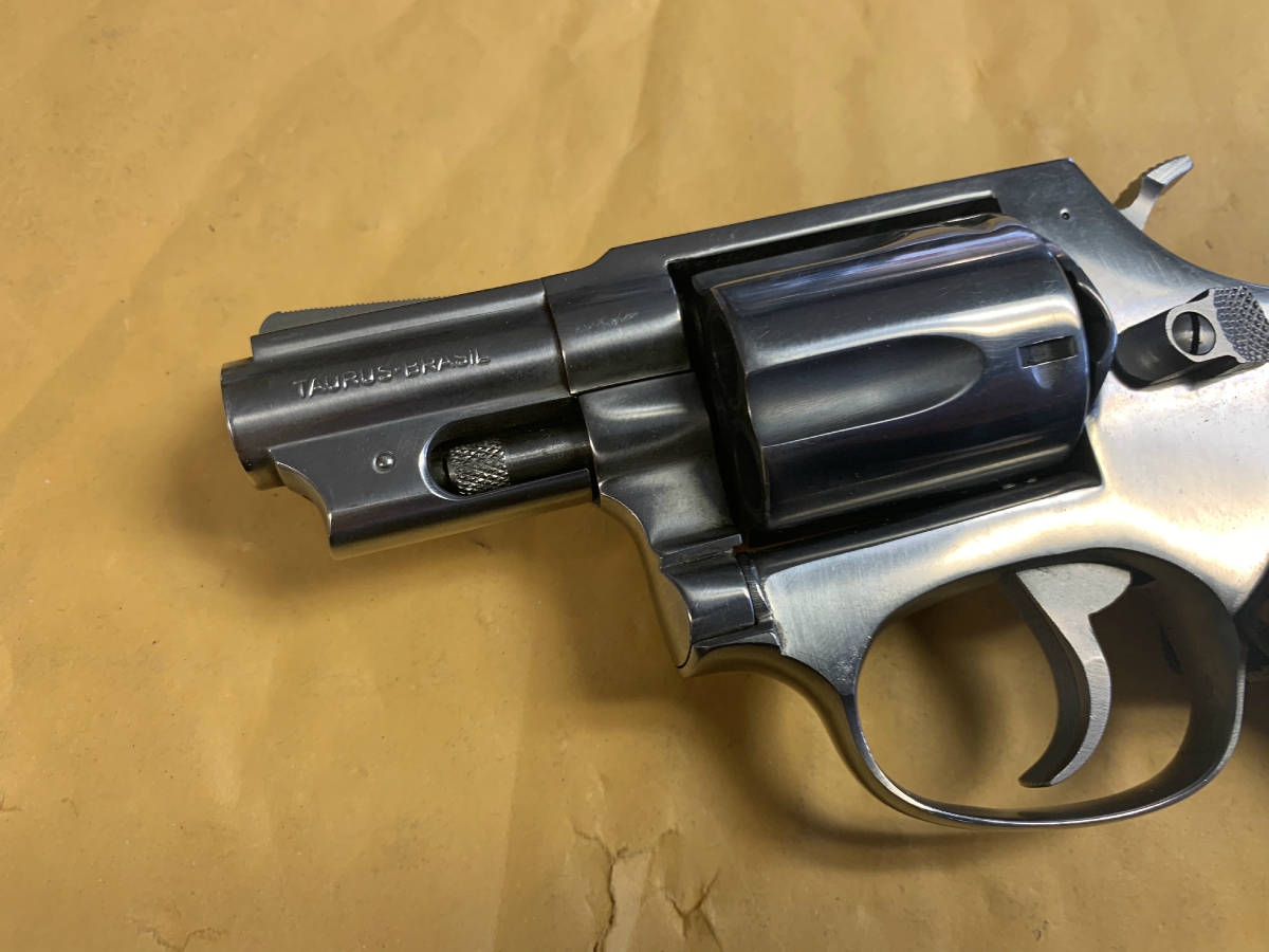 Taurus Model 85 5 Shot Stainless Revolver 2 Inch Barrel Wood Grips Nice ...