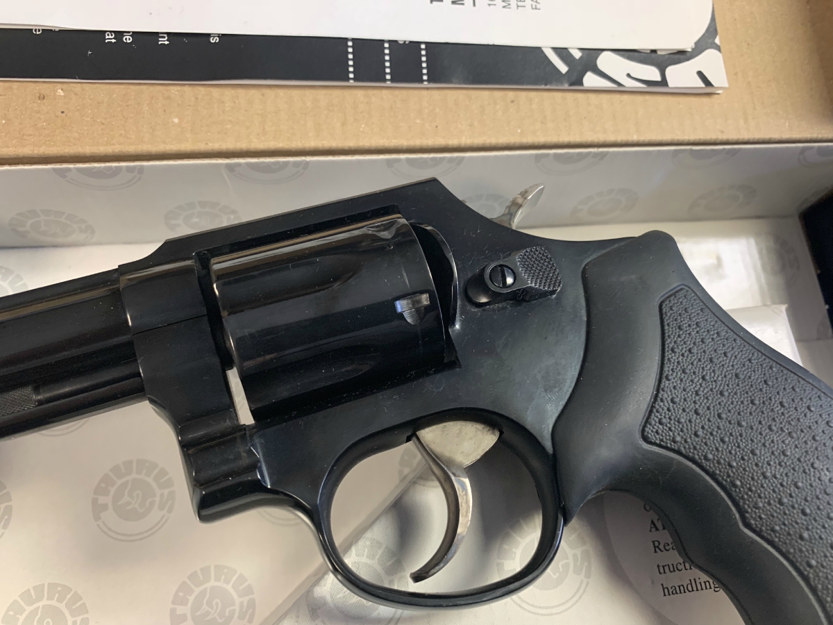 Taurus Model M82 6 Shot Revolver Nice Blued Finish 4 Inch Barrel ...