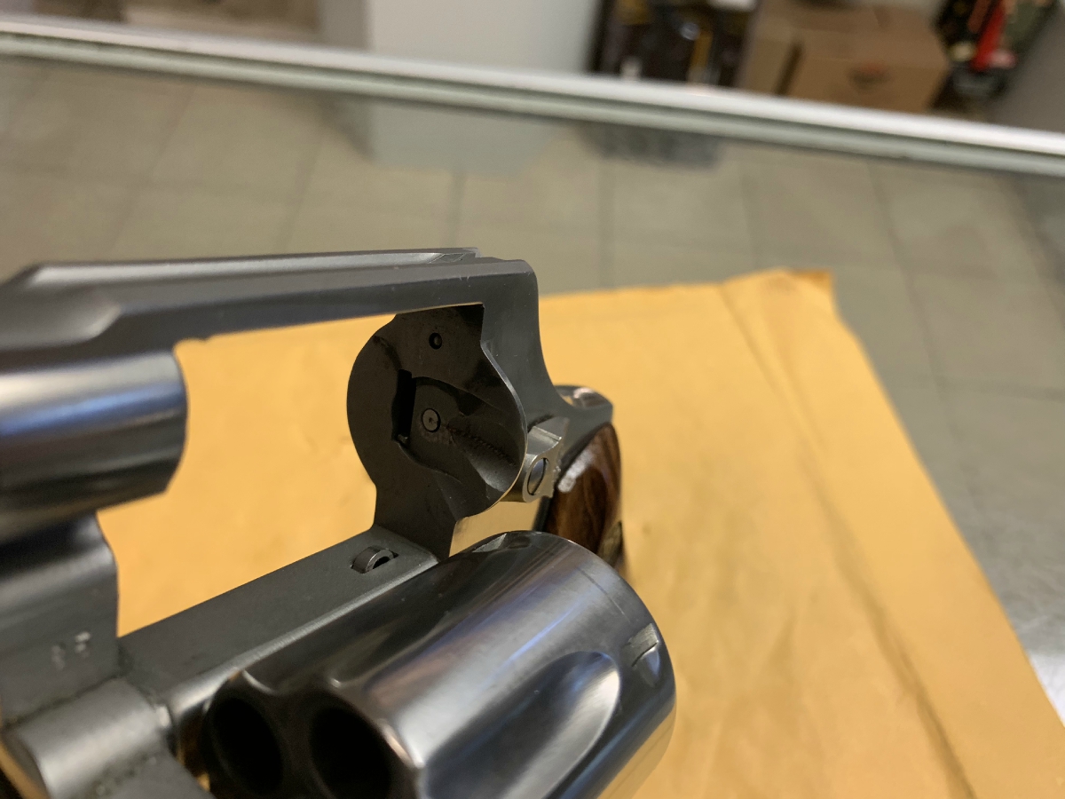 Taurus Model M85 5 Shot Hidden Hammer Revolver Wood Grips Stainless 2 ...