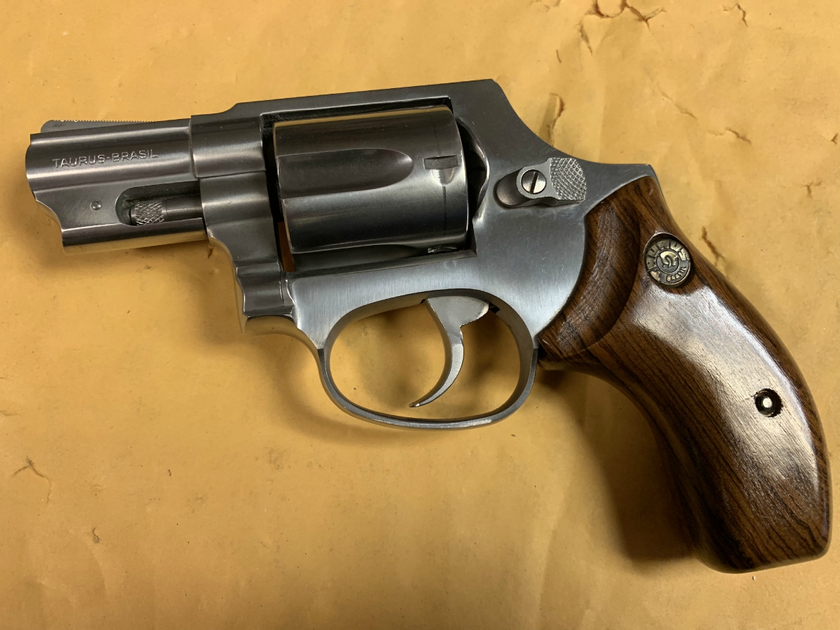 Taurus Model M85 5 Shot Hidden Hammer Revolver Wood Grips Stainless 2 ...