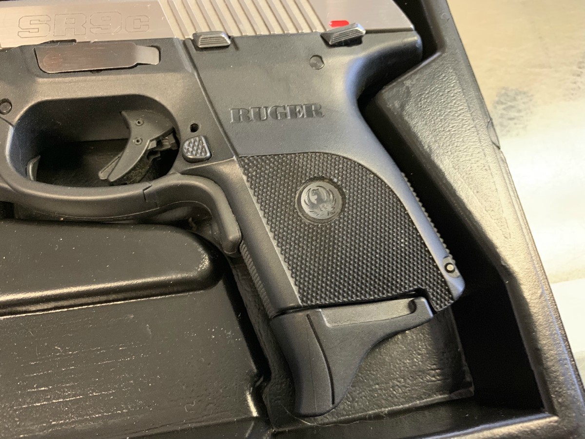 Ruger Sr9c Semi-Auto Pistol With Crimson Trace Laser 10 Round Hard Case ...