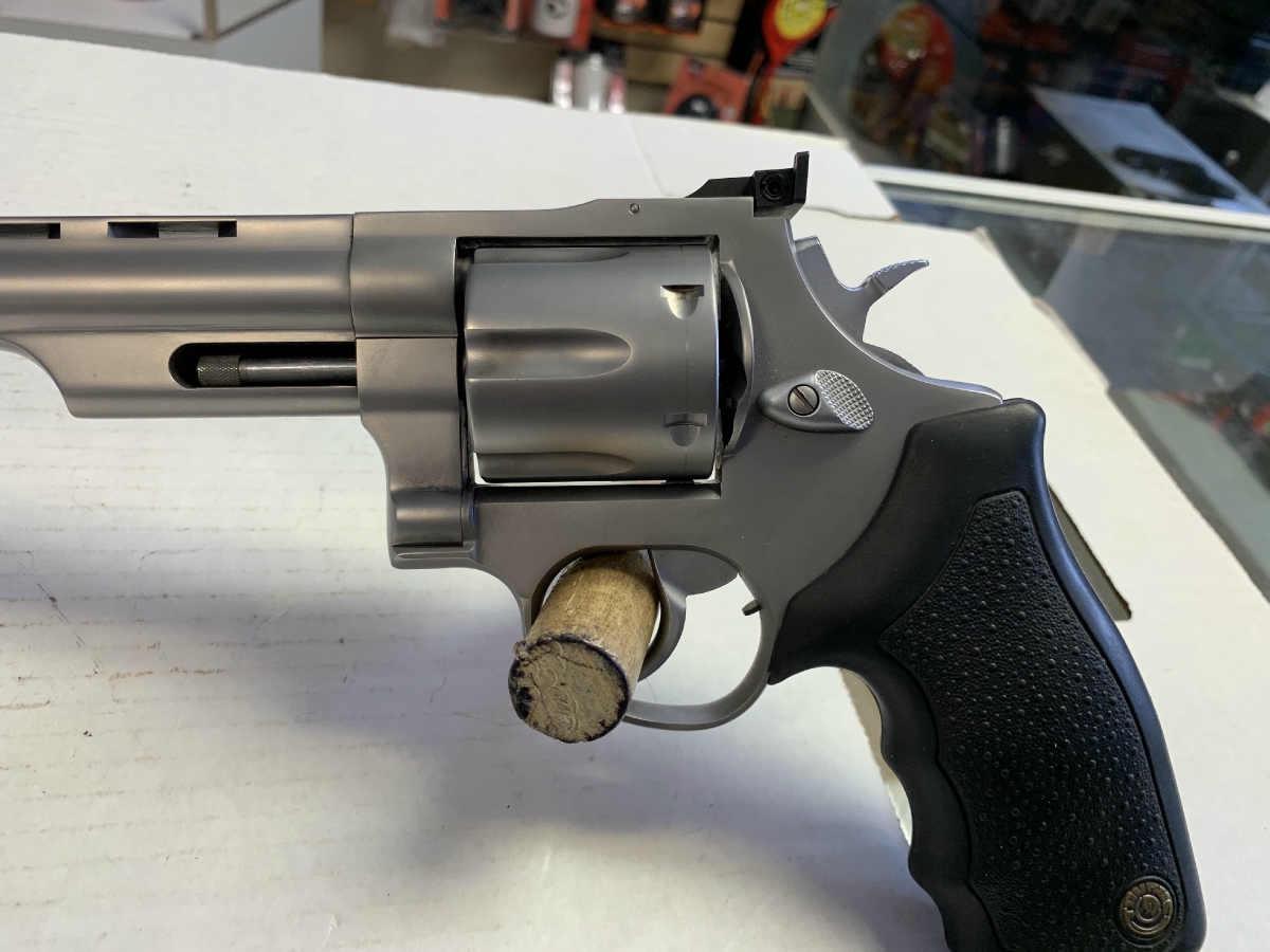 Taurus Model M44 6 Shot Stainless Steel Revolver 12 Inch Barrel Magna ...