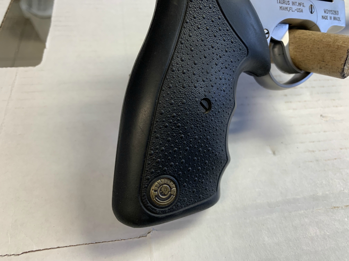 TAURUS MODEL M44 6 SHOT STAINLESS STEEL REVOLVER 12 INCH BARREL MAGNA ...